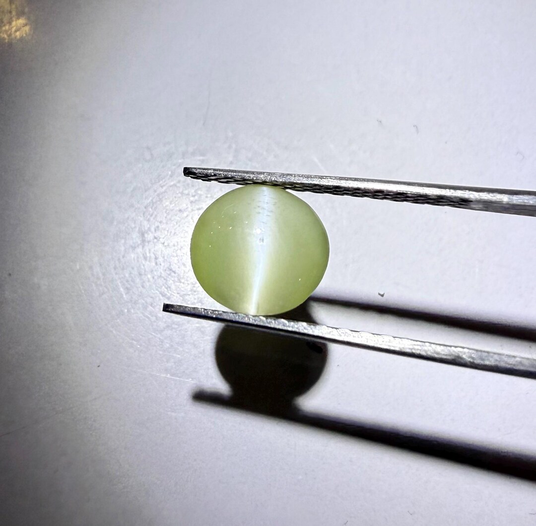 4.76 Carats Natural Chrysoberyl Cat's Eye Round , Chrysoberyl Cat Eye ...