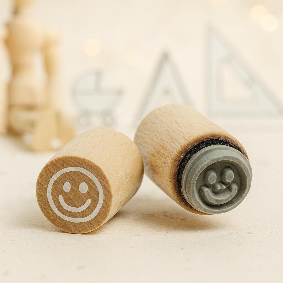 Rubber Stamp Smiley – Happy Face | Mini Wood Stamp Ø 1.5 Cm | Teacher ...