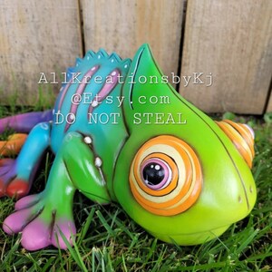 Ceramic Chameleon, Hand Painted Chameleon, Ziggy the Chameleon, Clay ...