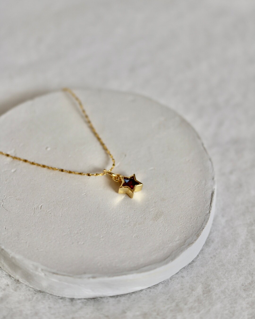 Gold Necklace With Small Red Star Pendant | Small Gold Star Necklace ...