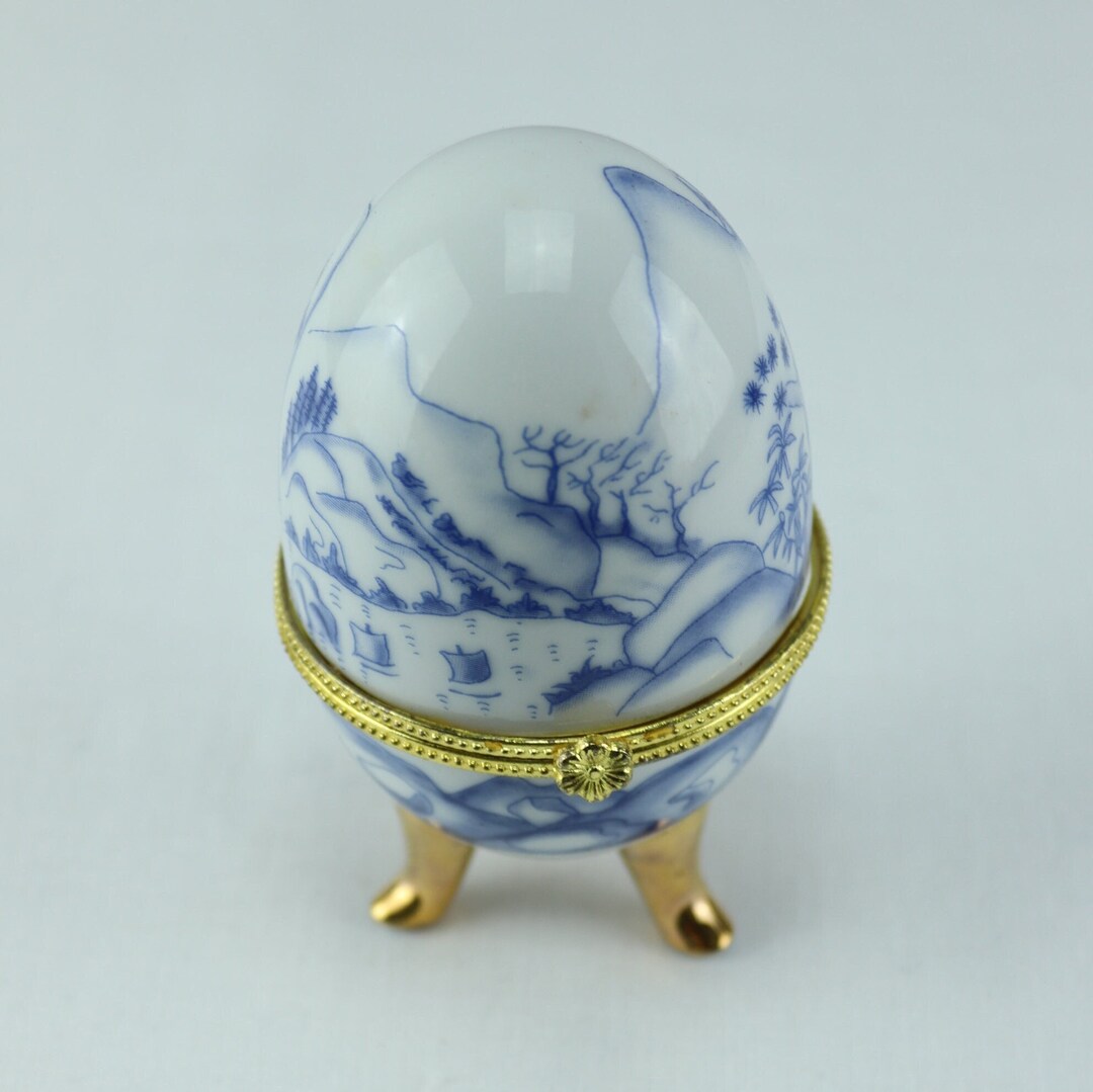 Vintage Porcelain Egg on Foot, Old Decorative Porcelain Egg, Old ...