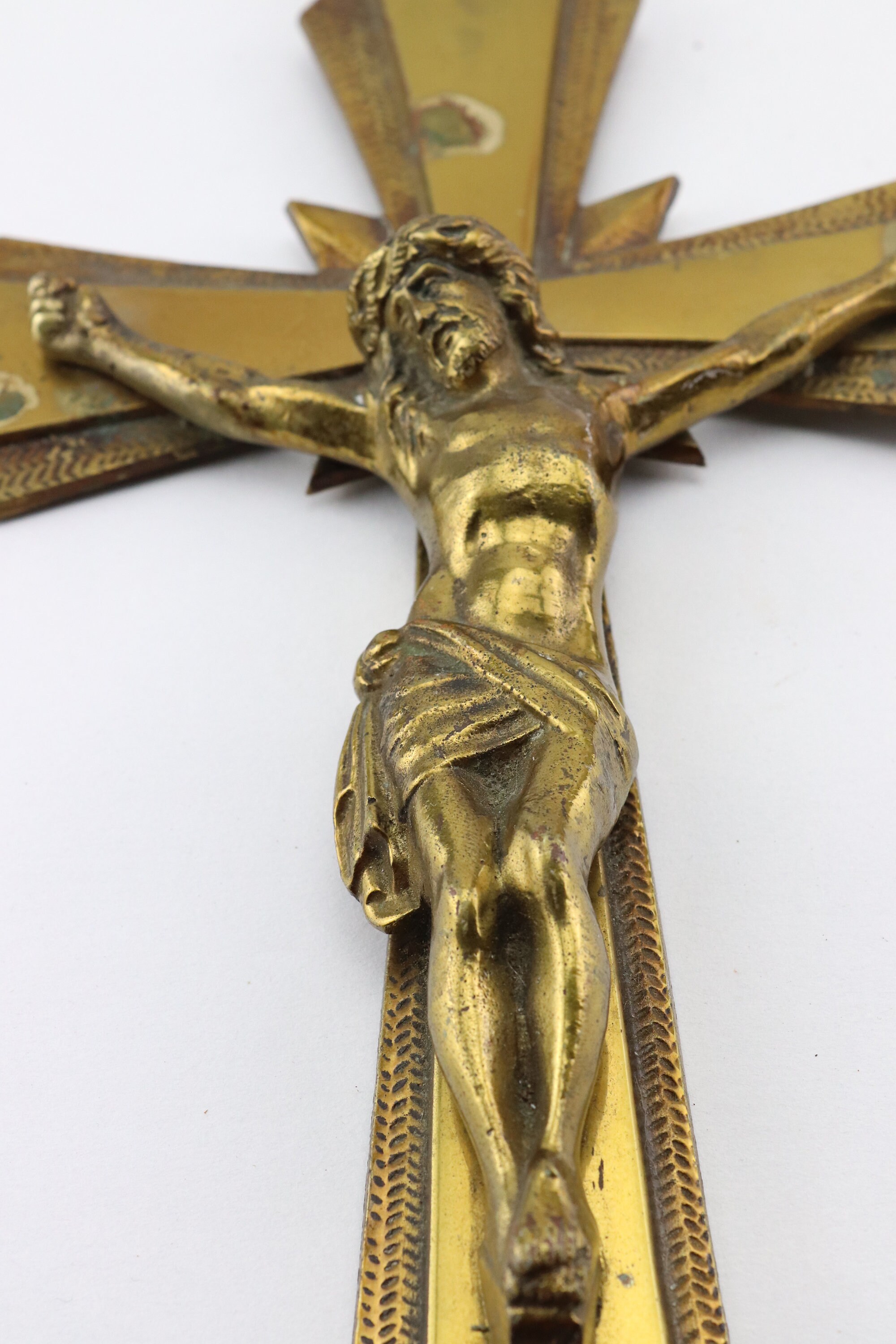 Vintage Crucifix, Jesus Christ on the Cross Vintage Brass Hanging ...