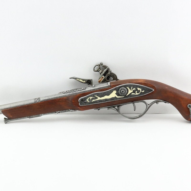 Pirate Flintlock - Etsy