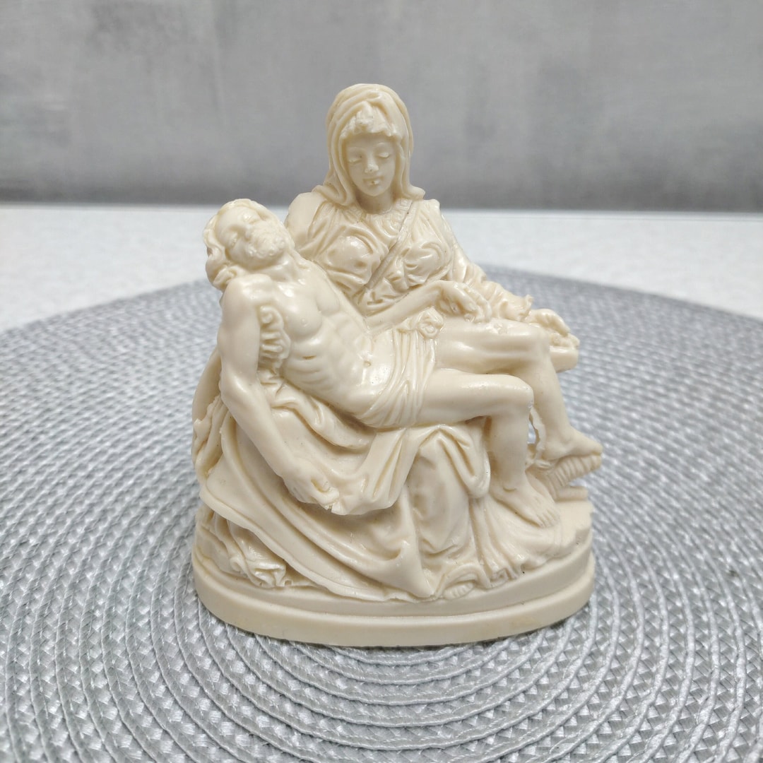 Michelangelo's Pietà in Alabaster Signed TONI, Statuette of the Descent ...