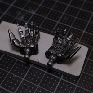 HDM Claw Type Hands [ver. 2] for 1/144 & 1/100 Scale Mecha Model Kits ...
