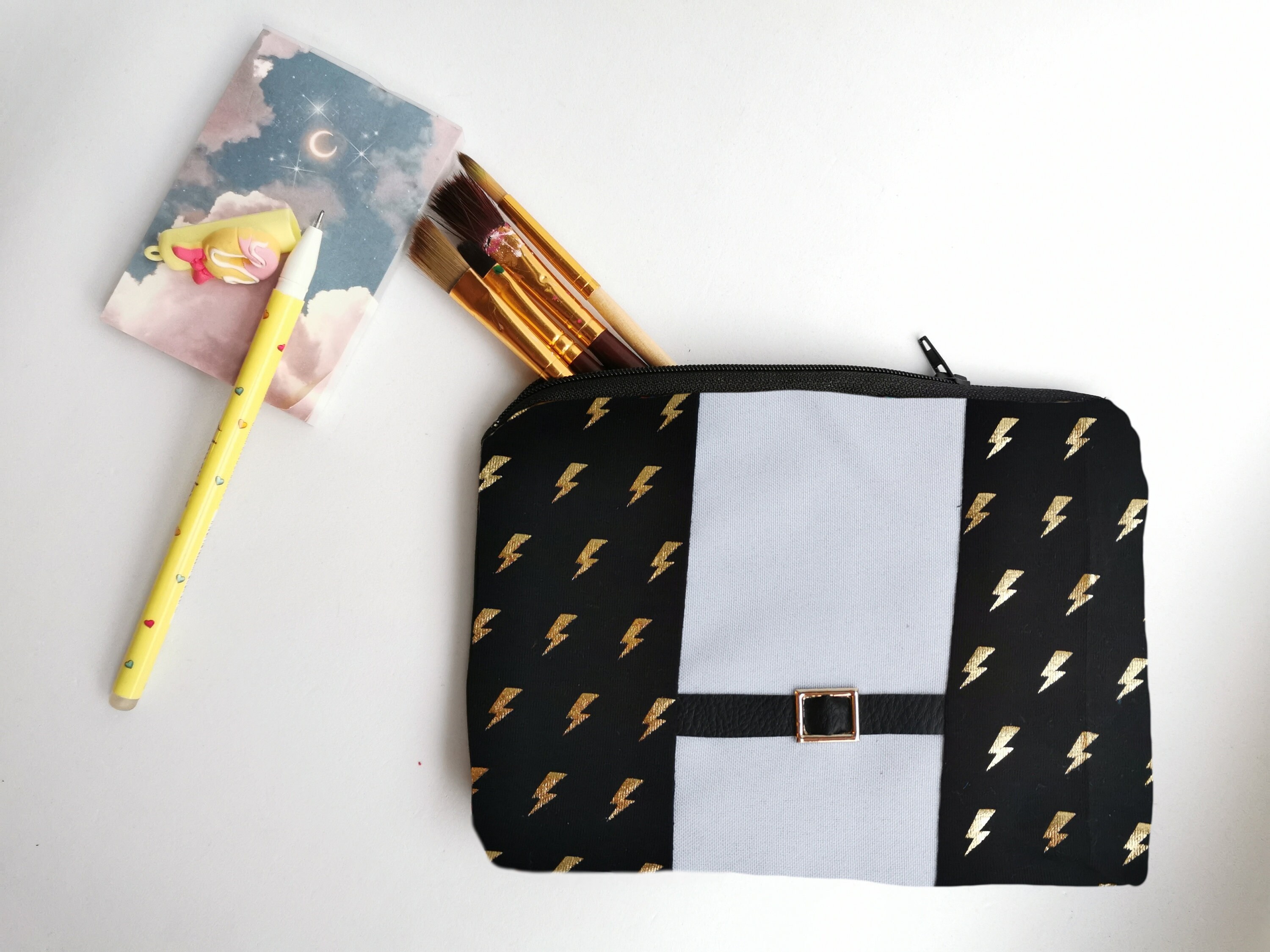 Lightning Shock Bag Makeup Pens Toiletry Travel Pencil Case Sharpie ...