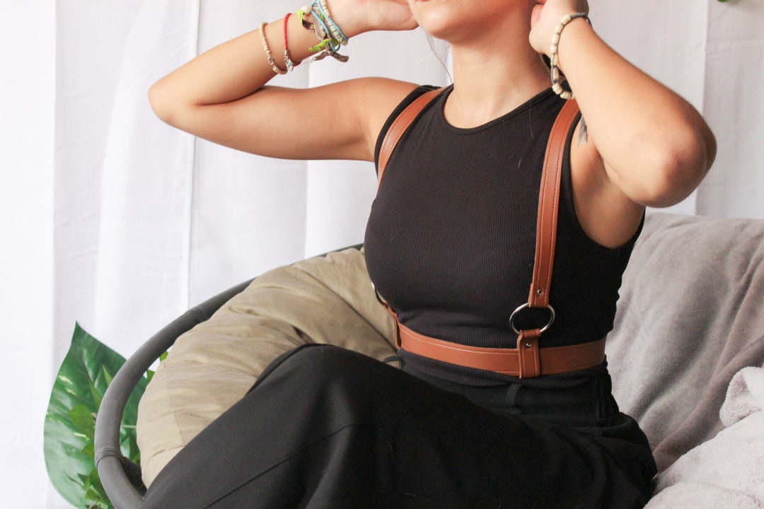Custom Leather Outfit Women, Leather Body Harness Fashion, Chest ...