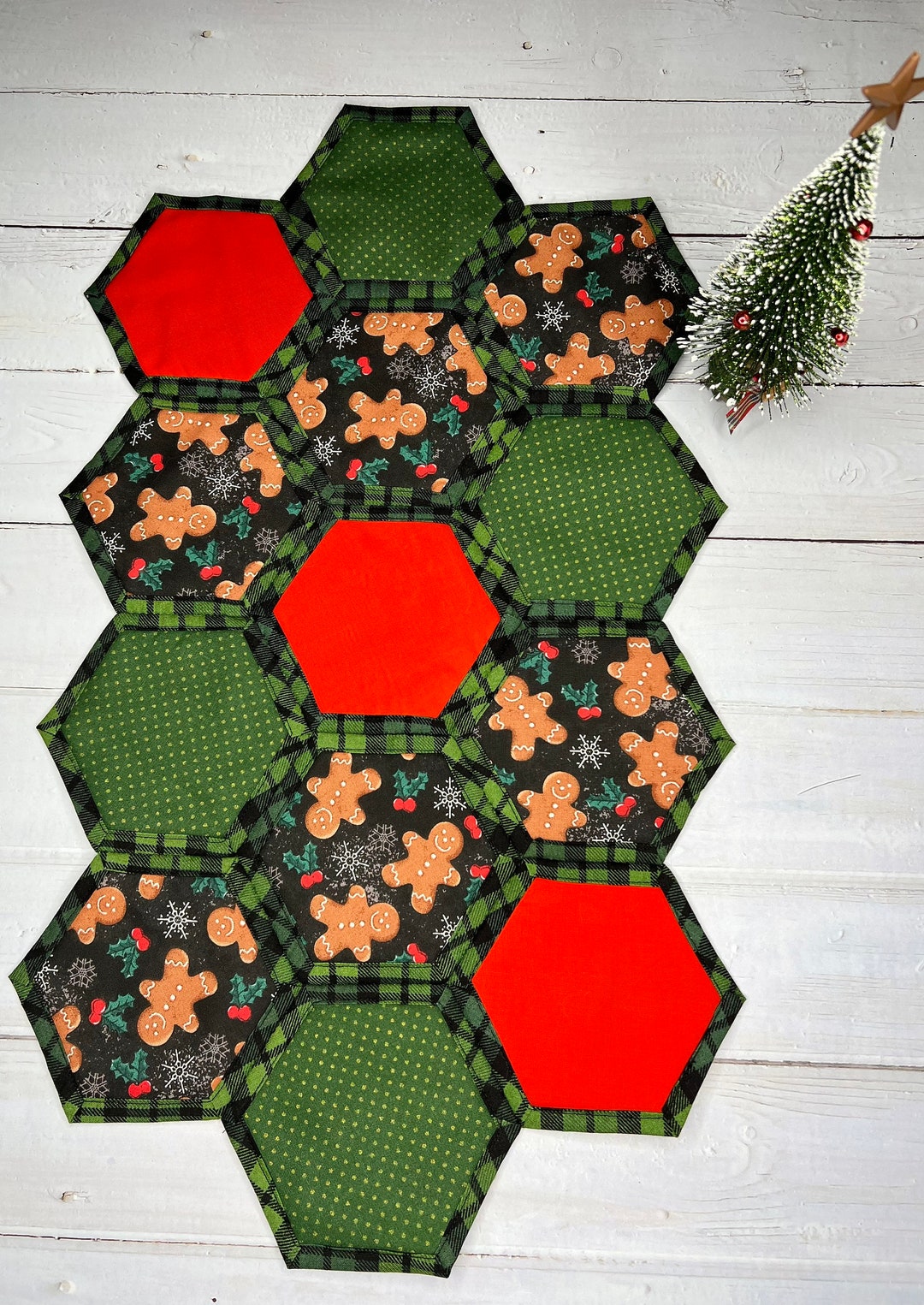 Gingerbread Man Decor / Holiday Decor / Gingerbread Table Runner ...