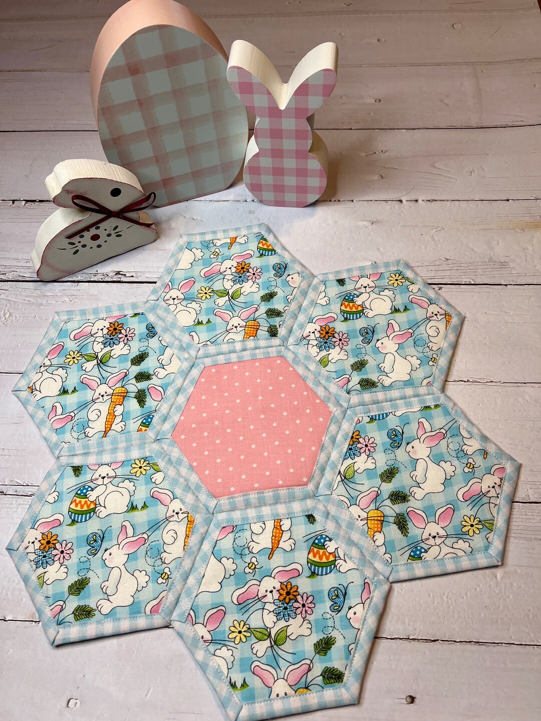 Easter Table Decor / Quilted Easter Bunny Centerpiece / Easter Home ...