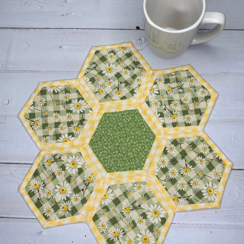 Spring Table Topper - Etsy
