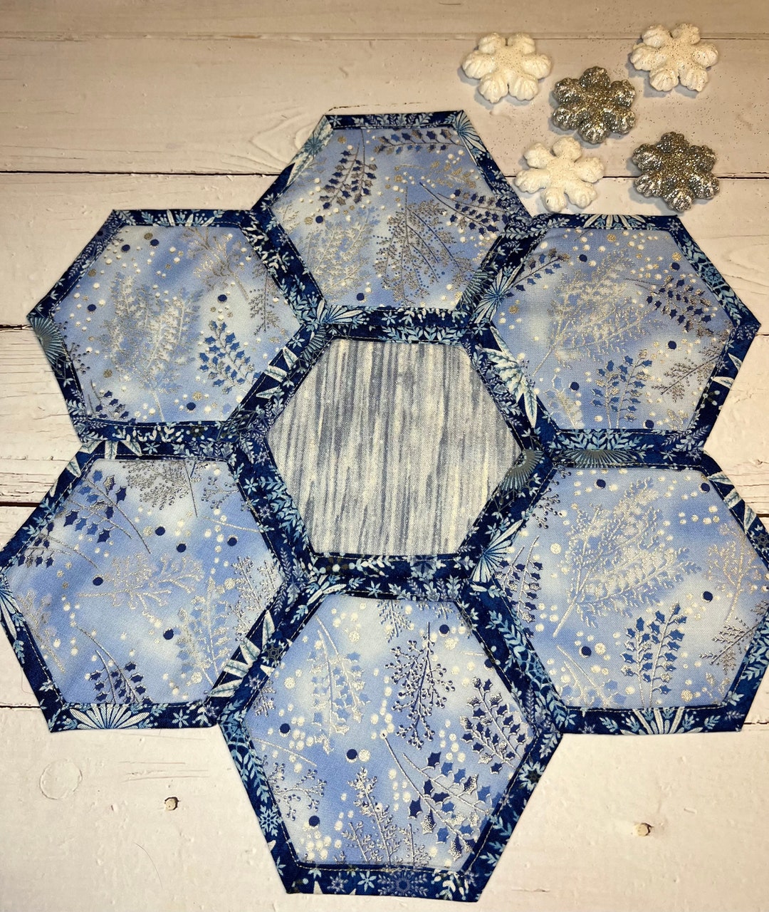 Snowflake Centerpiece/winter Table Topper / Handmade Quilted / Winter ...
