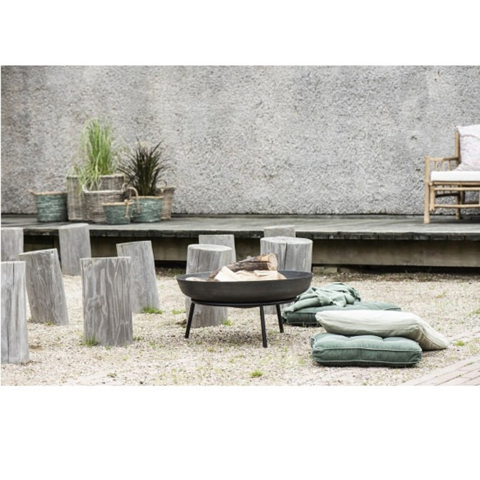 Cast Iron Brazier With Tripod / Fire Bowl by Ib Laursen - Etsy UK