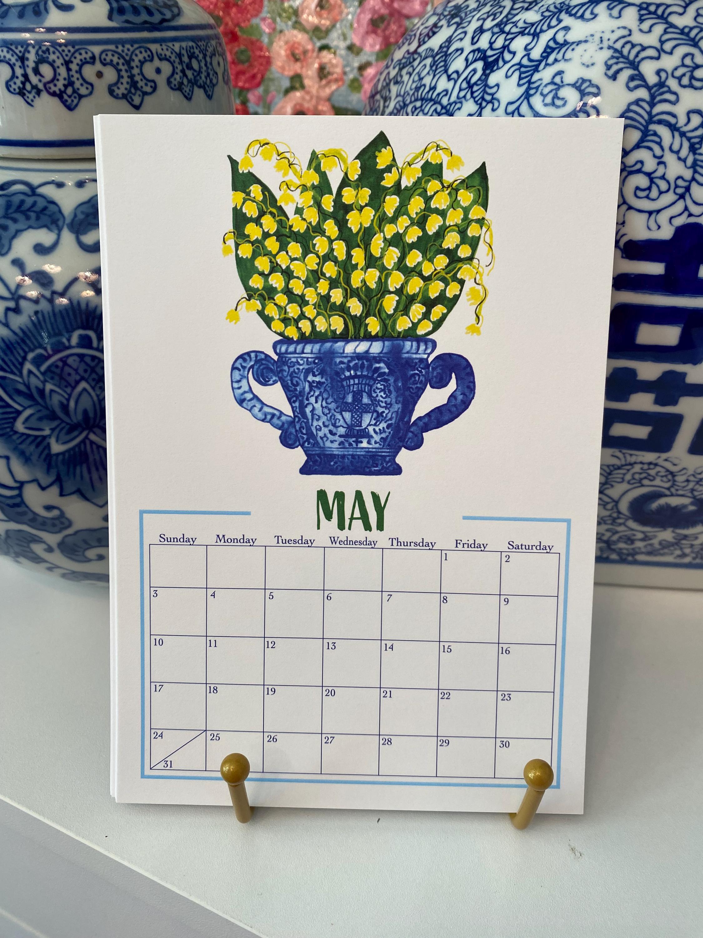 2026 Blue and White Desk Calendar: Chinoiserie Ginger Jar Decor - Etsy