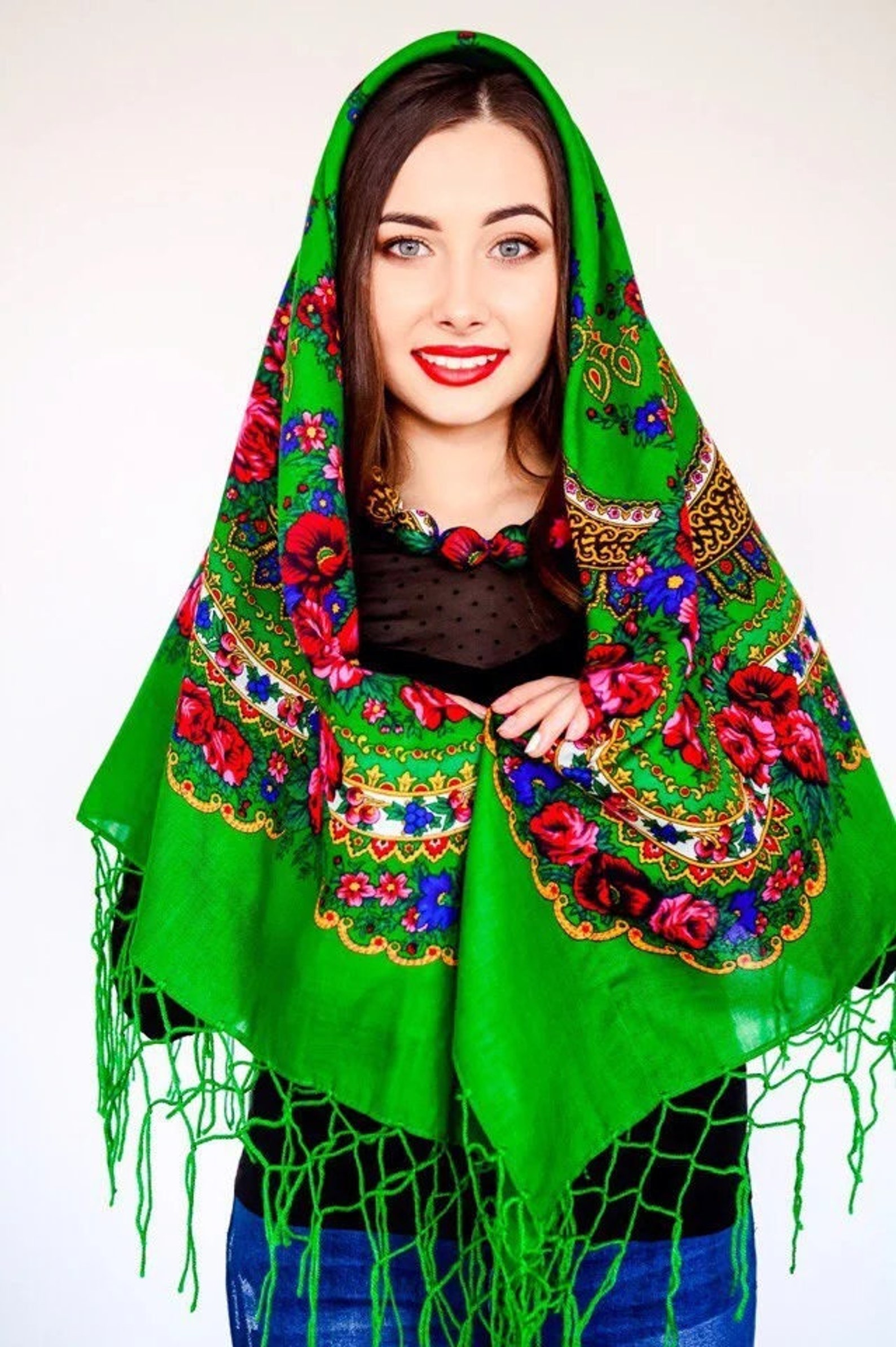 Babushka Scarf With Tassels Ukrainian Shawl Russian Platok - Etsy New ...