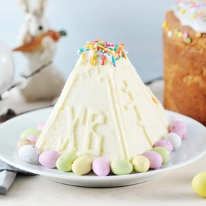 Form for Easter Cheesecake Plastic Form Mold Easter Cake Traditional ...