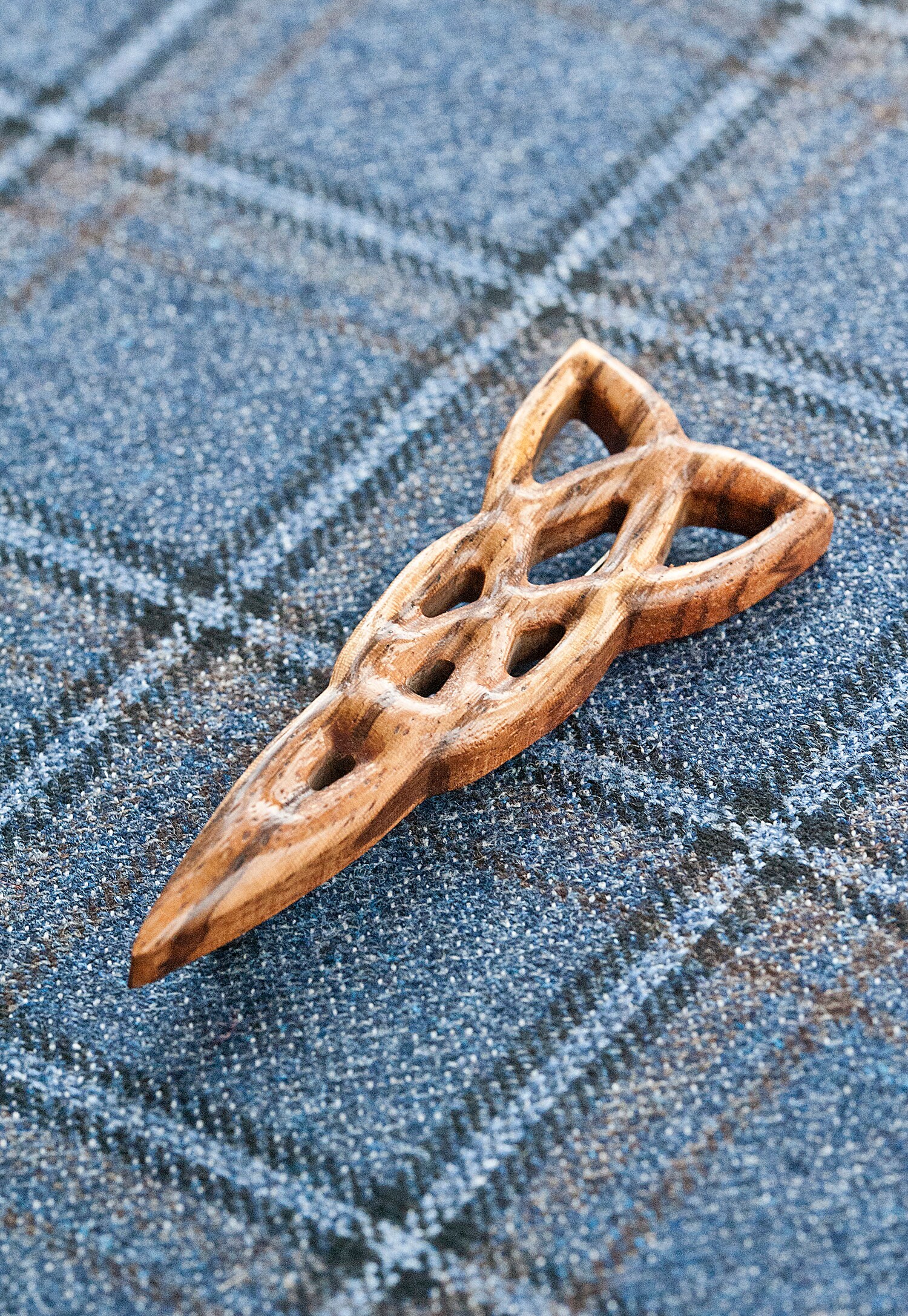 Handcrafted Celtic Weave Kilt Pin Made in Scotland - Etsy UK