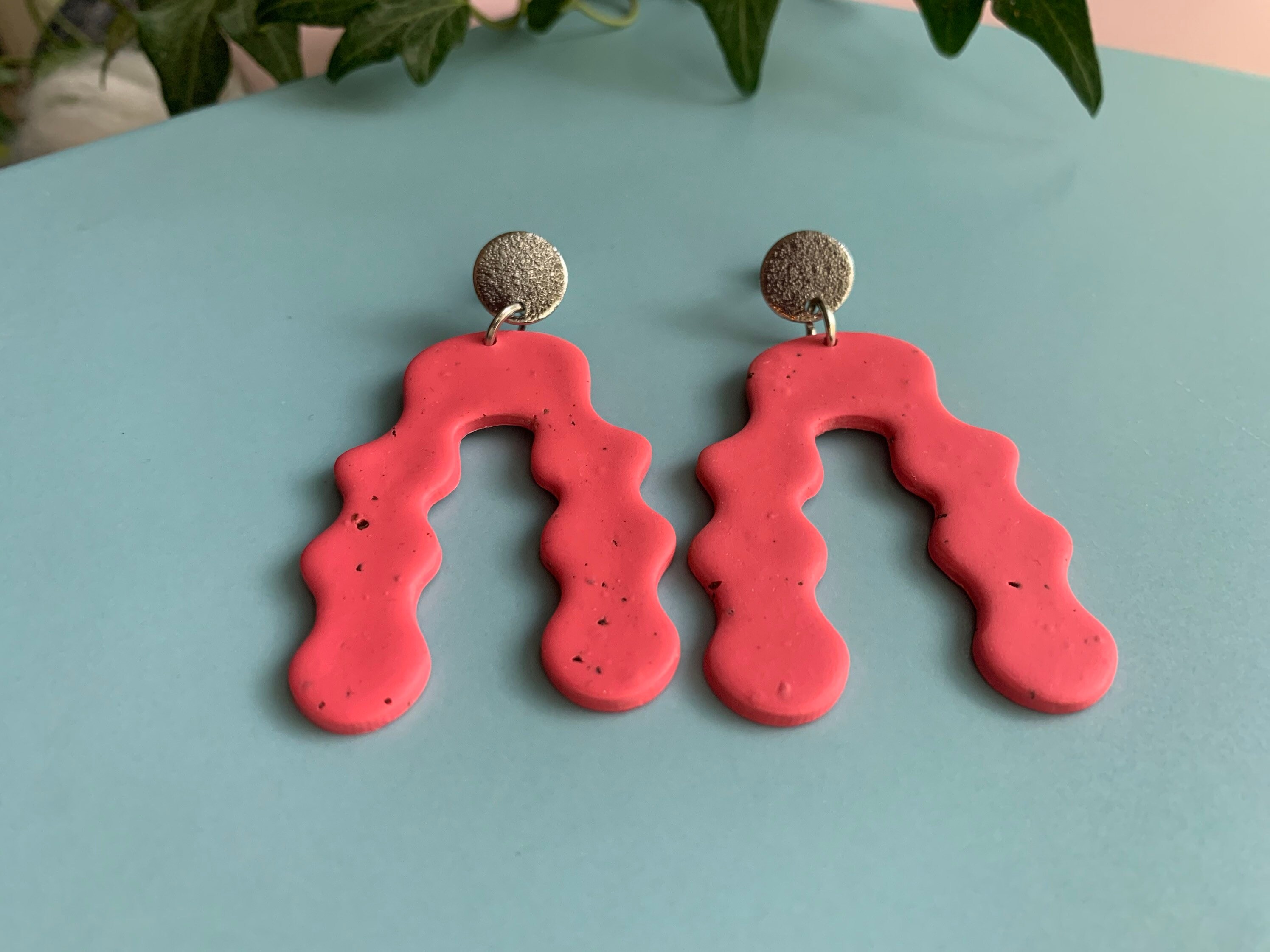 Wiggly Squiggly Textured Silver Arch Earrings - Etsy