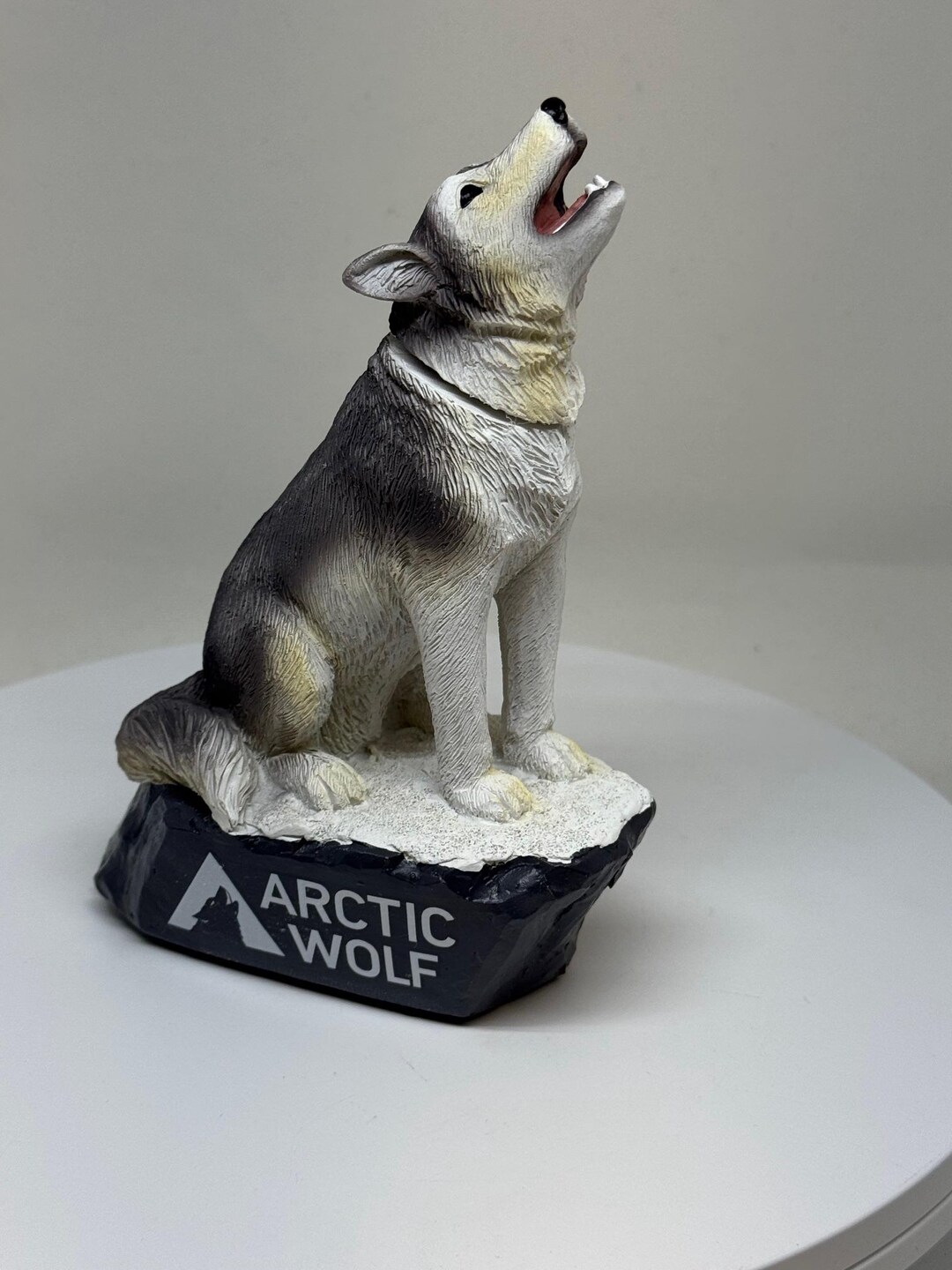 Arctic Wolf Resin Bobblehead NIB - Etsy