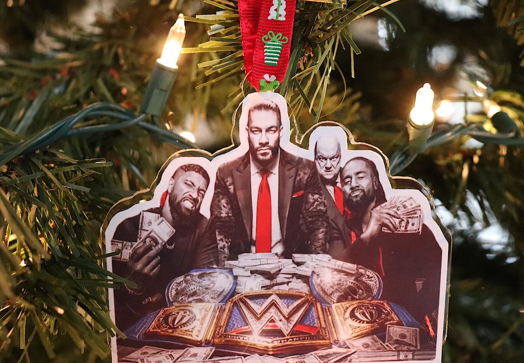 Roman Reigns & the Usos Christmas Tree Ornament christmas, Secret Santa ...