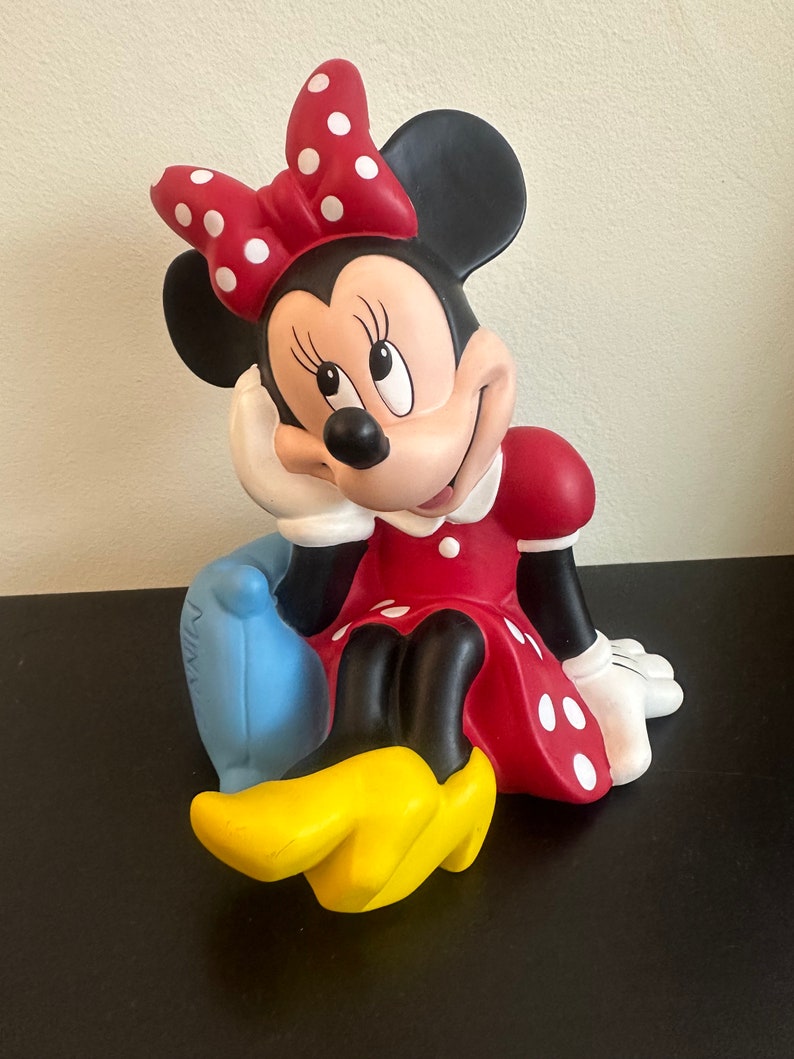 Vintage Walt Disney Minnie Mouse Piggy Bank Collectible Plastic Money ...