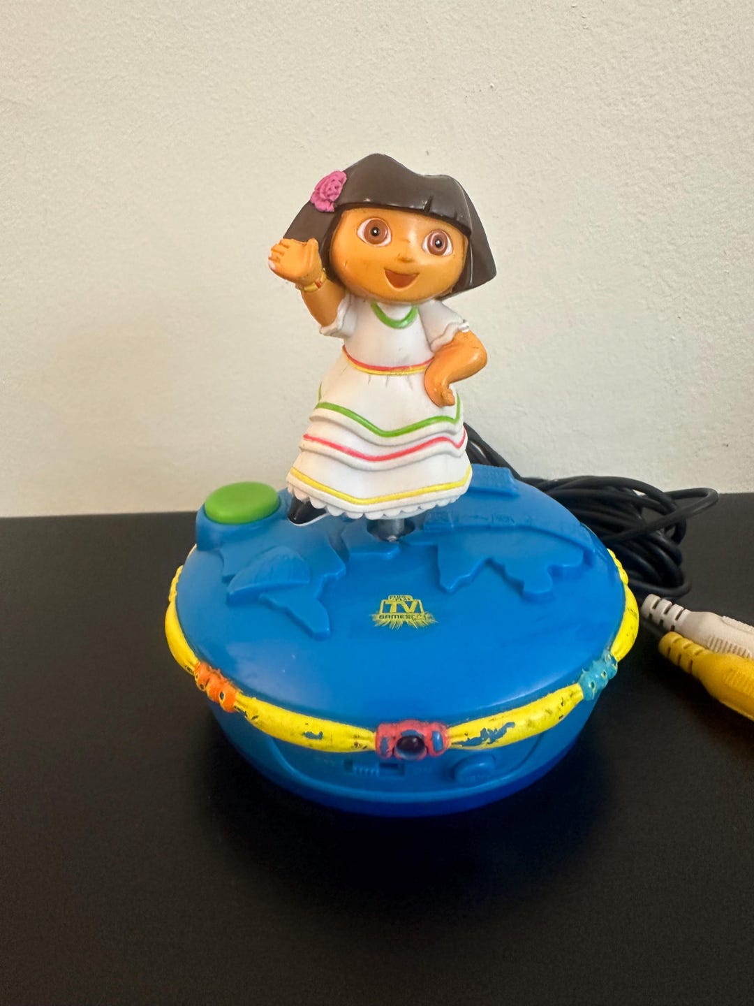 RARE Dora the Explorer: Dora's World Adventure Plug & Play TV Game by Jakks Pacific - Etsy