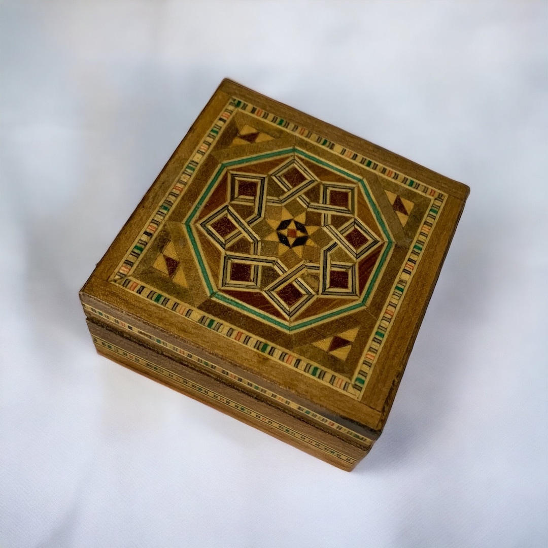 Syrian Craftsmanship Unveiled: Hand Painted Wooden Box - Vintage ...