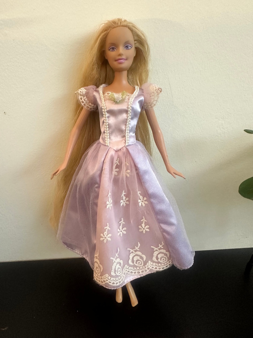 2003 Mattel Barbie as Rapunzel and Penelope Dragon Tale Collection Doll ...