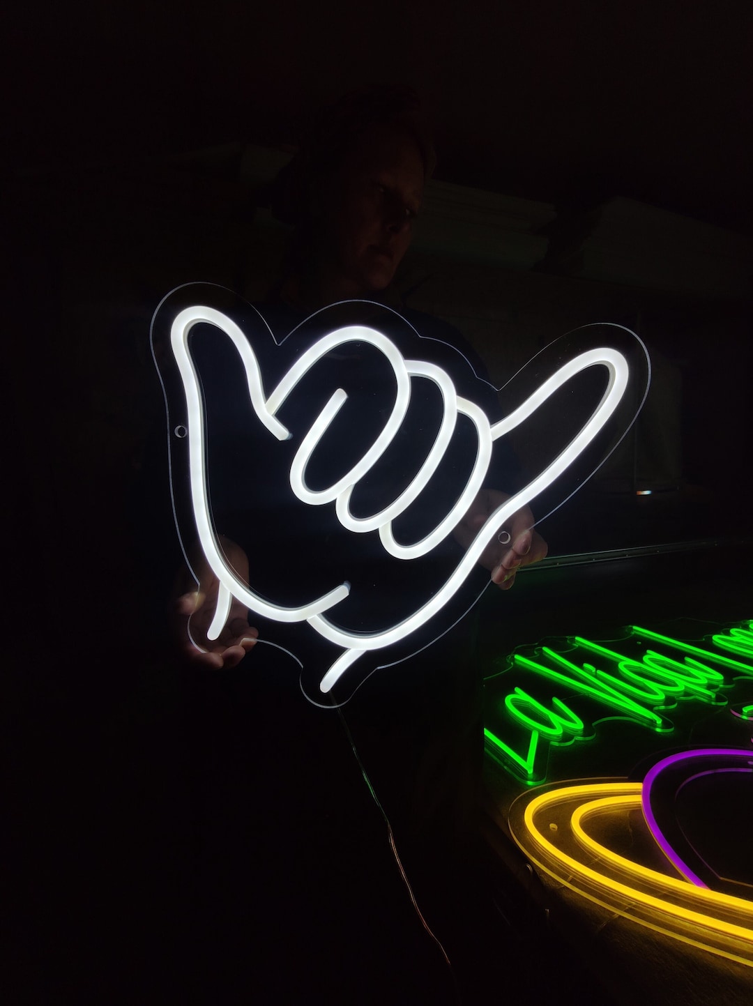 Shaka Neon Sign, Hand Gesture Neon Light, Loose Sign Surfing Led Light ...