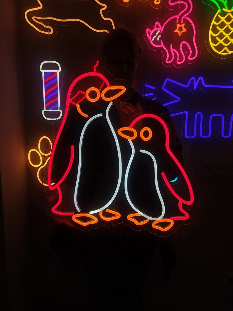 Penguin Neon Sign. Animal LED Decor. Baby Penguin Wall Decor - Etsy