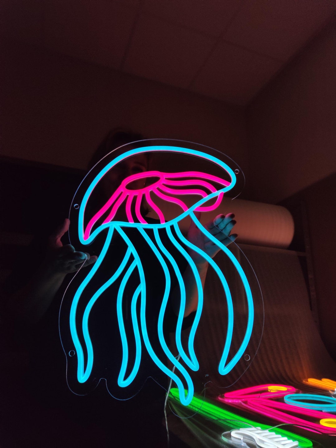Jellyfish Neon Sign, Swimming Medusa Neon Light, Marine Led Sign, Sea ...