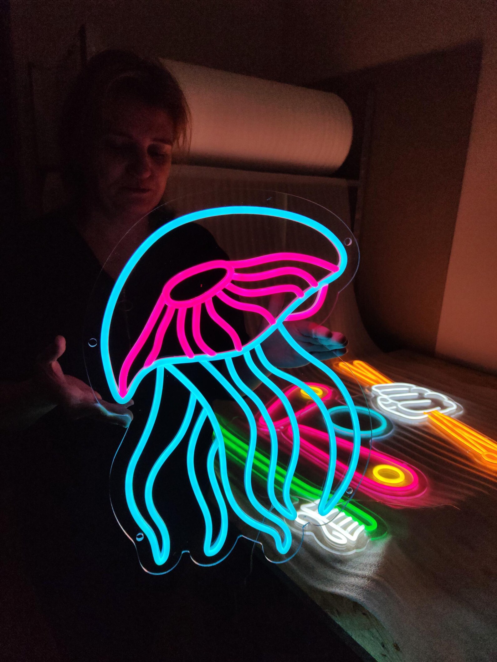 Jellyfish Neon Sign, Swimming Medusa Neon Light, Marine Led Sign, Sea ...