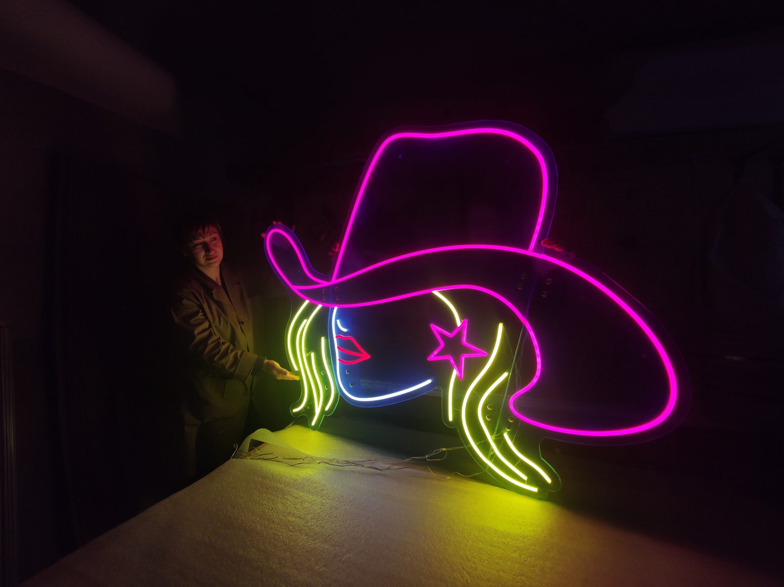 Cowgirl Neon Sign, Girl in a Cowboy Hat Led Neon Light, Woman With a ...