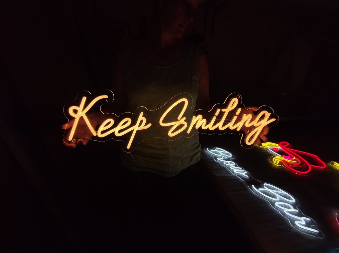 Keep Smiling Neon Sign Keep Smiling Led Light Dental Clinic - Etsy