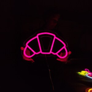 Croissant Neon Sign, Croissant Led Neon Sign, Bakery Neon Lights ...