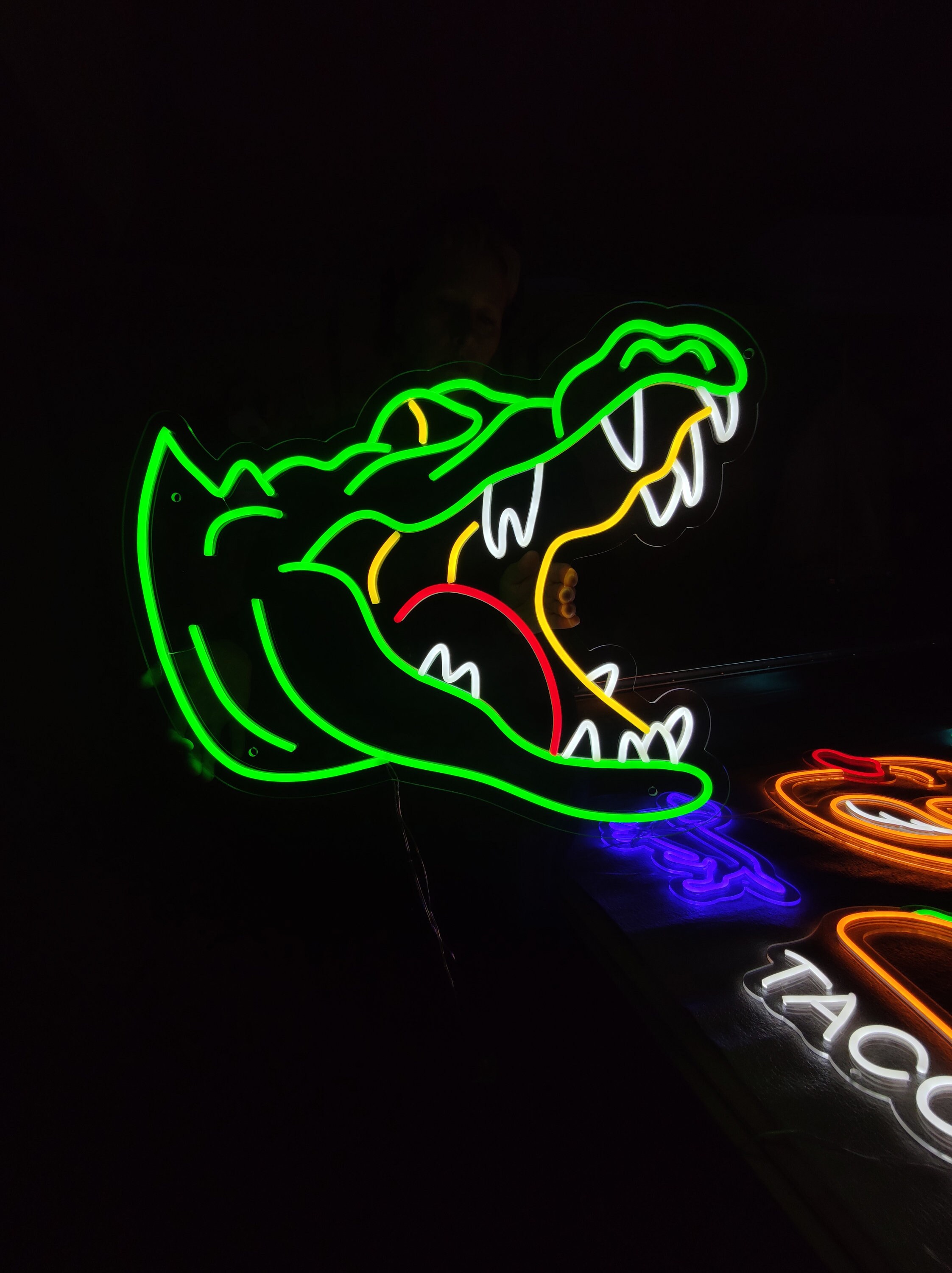 Crocodile Neon Sign Alligator Led Neon Light Croc Led Light - Etsy UK