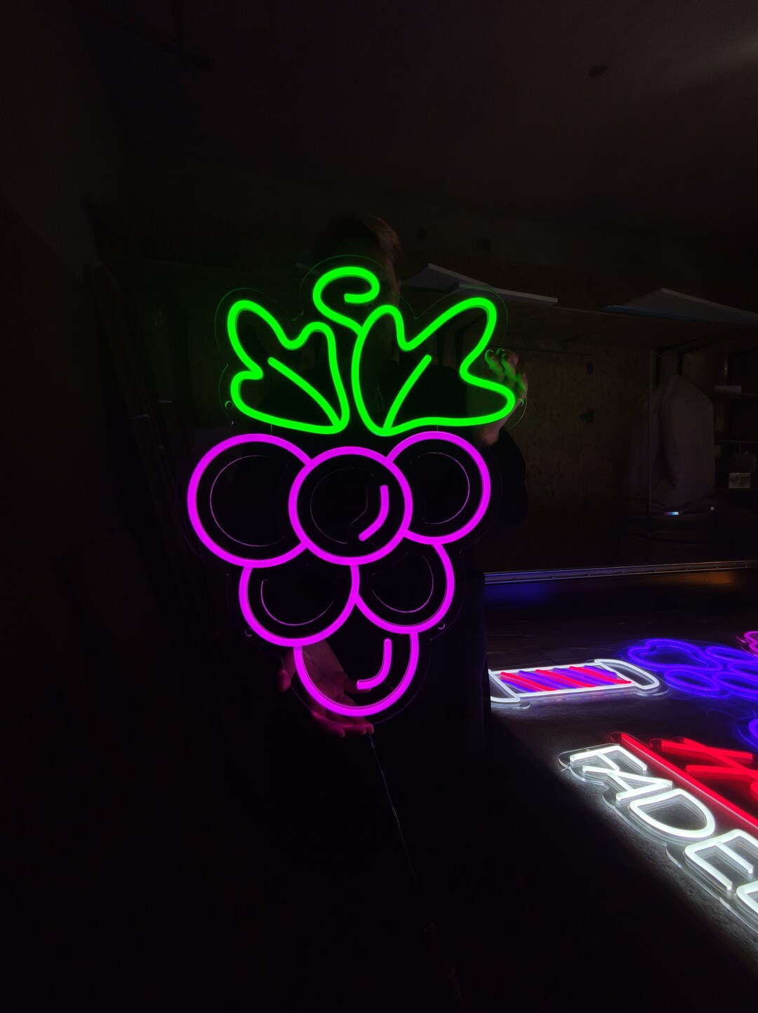 Grapes Neon Sign, Bunch of Grapes Led Light for Kitchen Decor, Custom ...