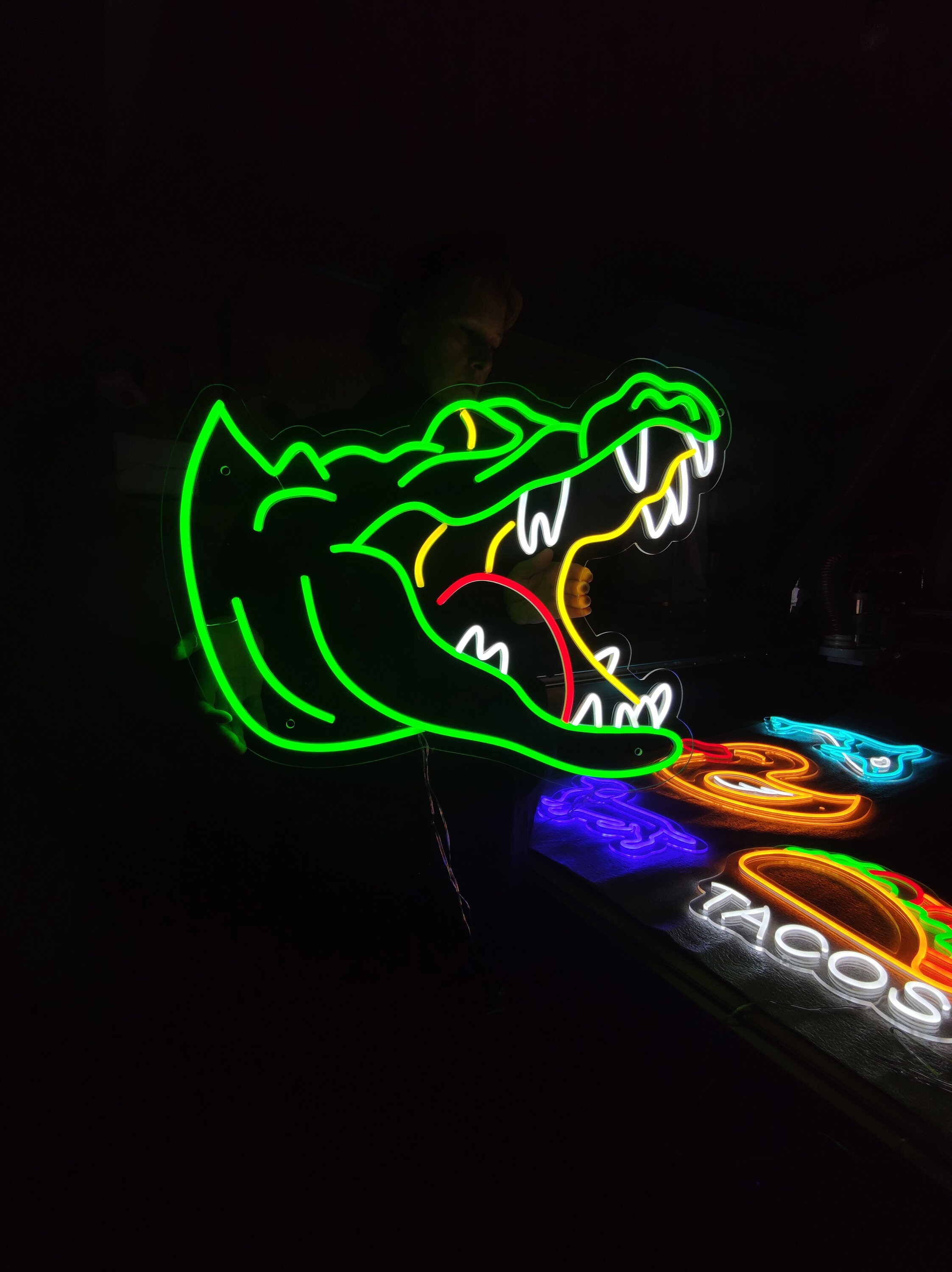 Crocodile Neon Sign Alligator Led Neon Light Croc Led Light - Etsy UK