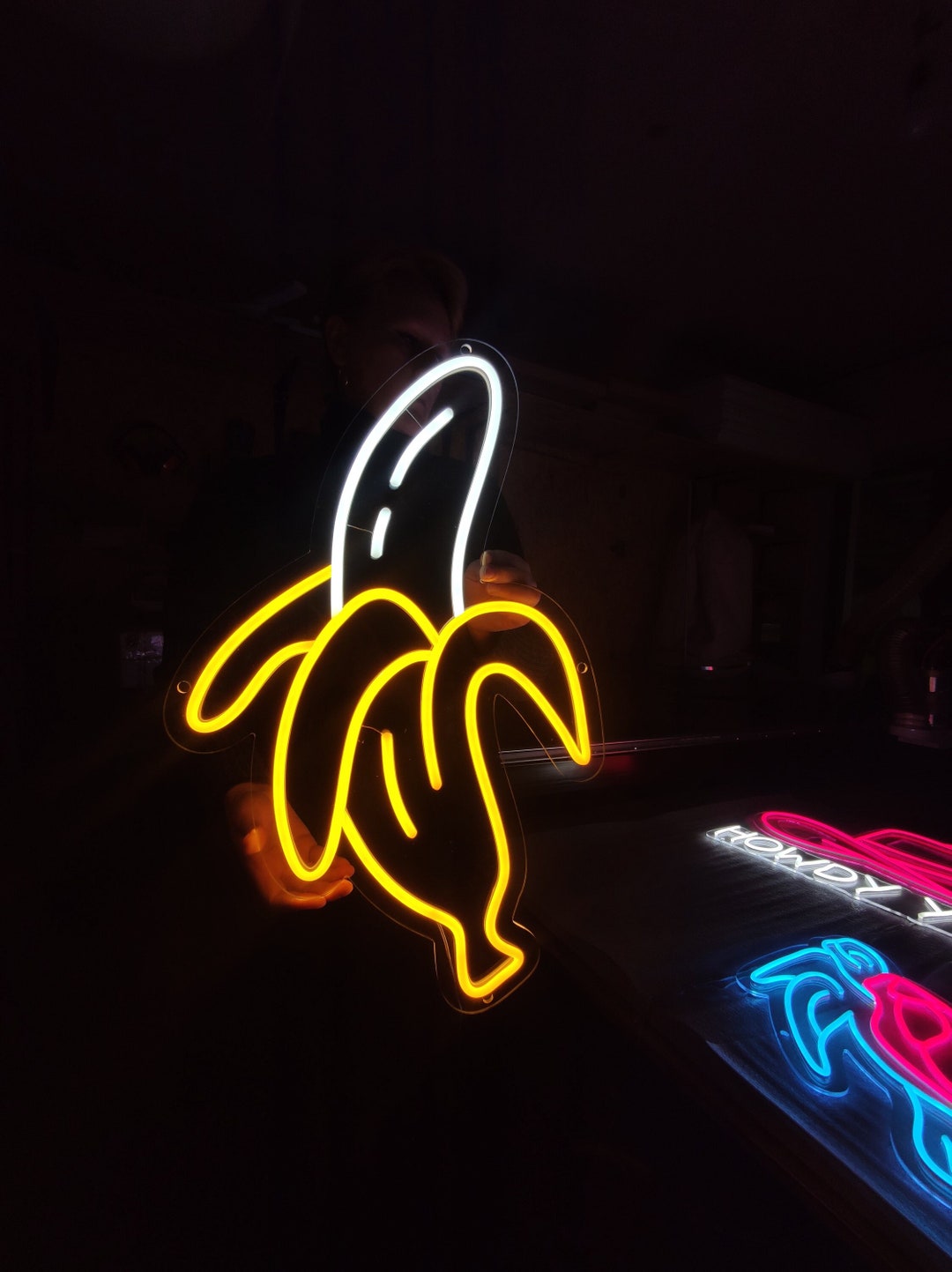Banana Neon Sign, Half Peeled Banana Led Neon Light for Kitchen, Cafe ...