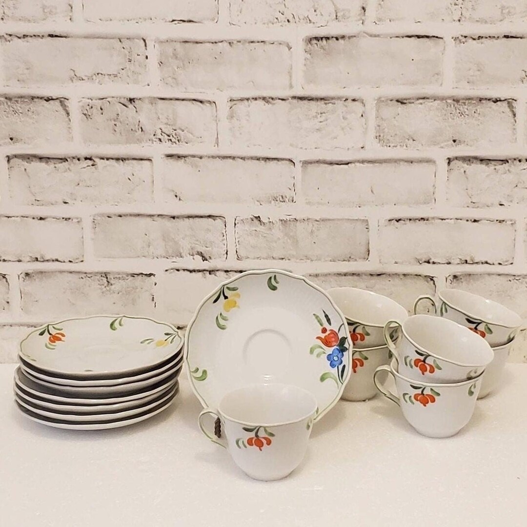 Vintage Taste Setter Dinnerware Tuliptime Collection Floral Cups and ...
