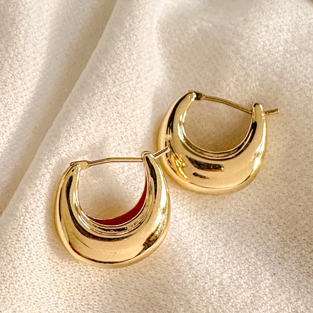 Round Hoop Thick Earring, Gold Chunky Huggie Hoops, Round Gold Earring, Minimalist Chunky Gold ...