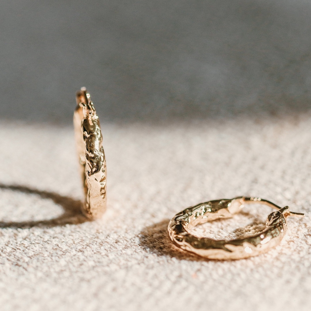 Hammered Gold Hoop Earrings Textured Hoop Earrings Minimal Hoops Chic ...