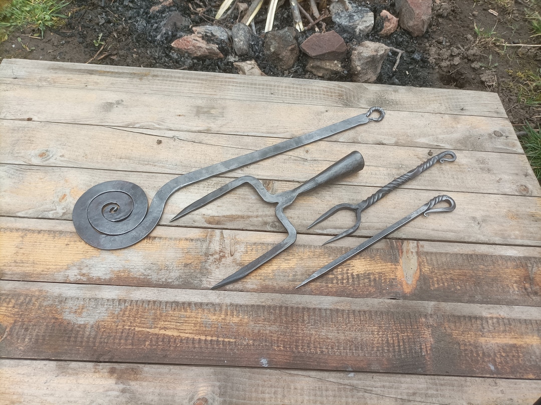Hand Forged Oseberg Viking Grill Set, Grilling Spiral and Meat Fork Set ...