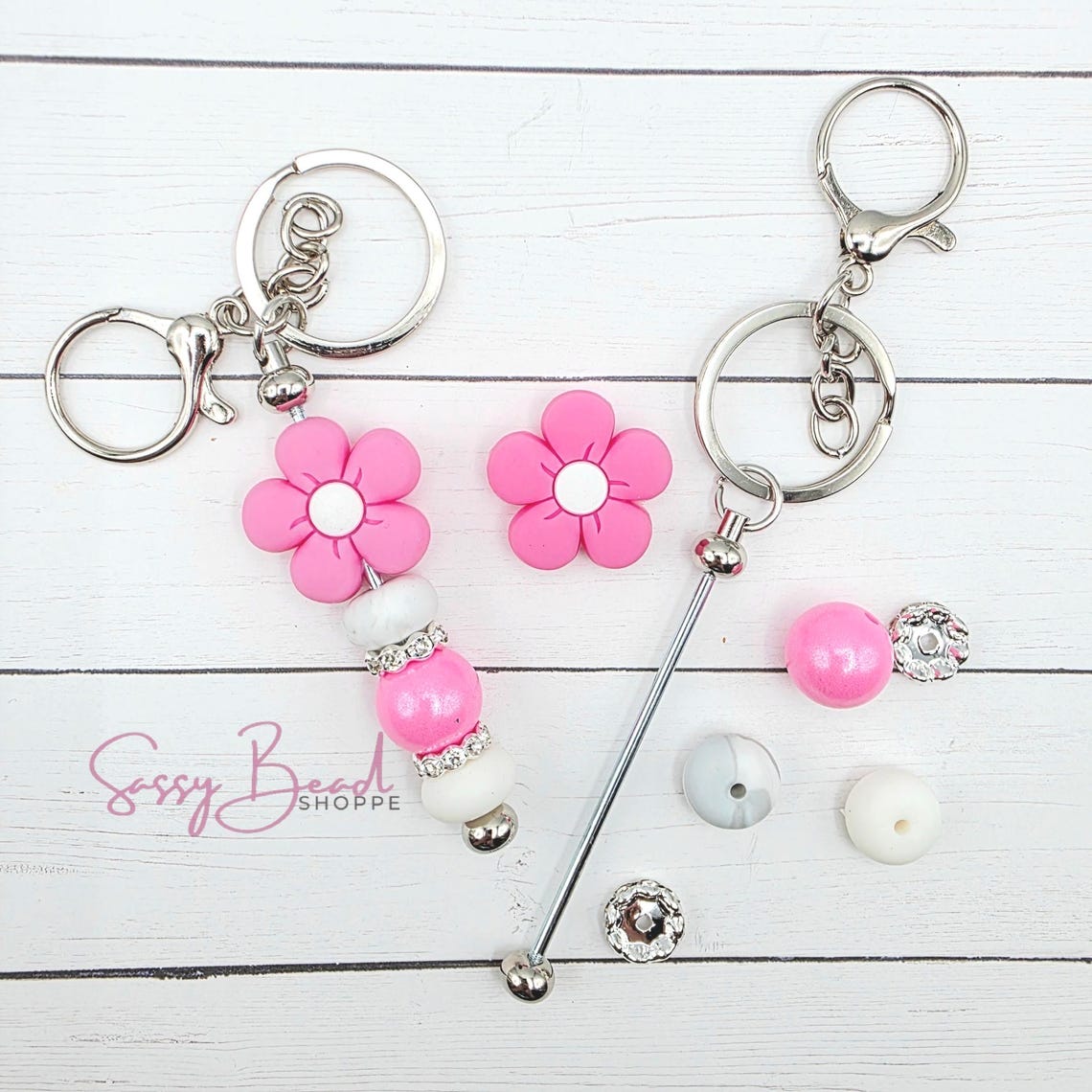 Pink Sparkle Keychain Kit, Flower Beadable Key Chain, Beaded Keychain ...