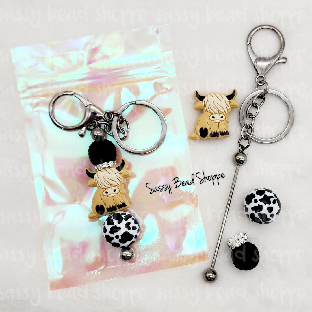 Farm Sweet Farm Keychain Kit, Beadable Key Chain, Highland Cow Beaded ...