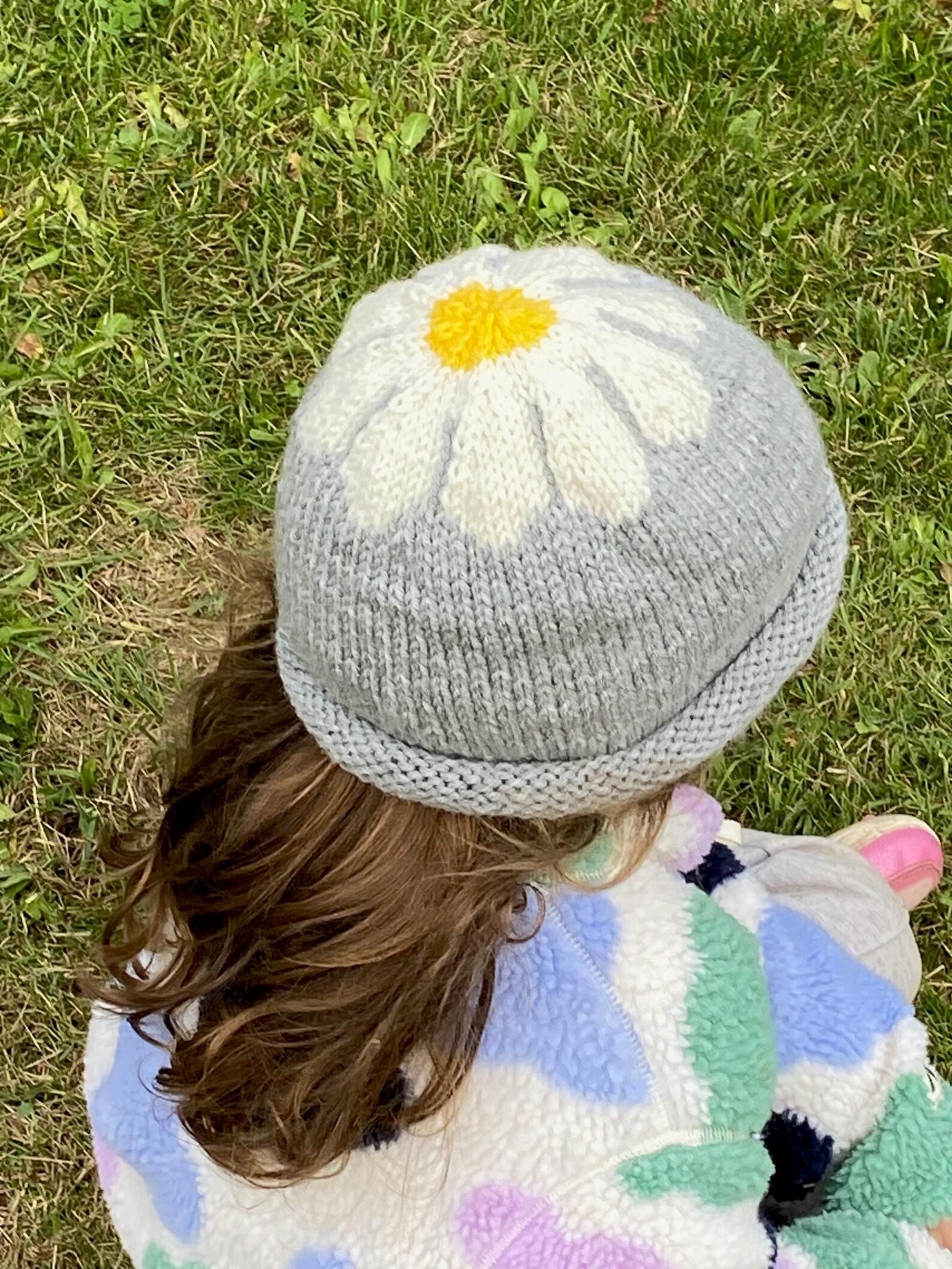 Daisy Flower Hat Knitting Pattern: All Sizes (PDF Pattern) - Etsy