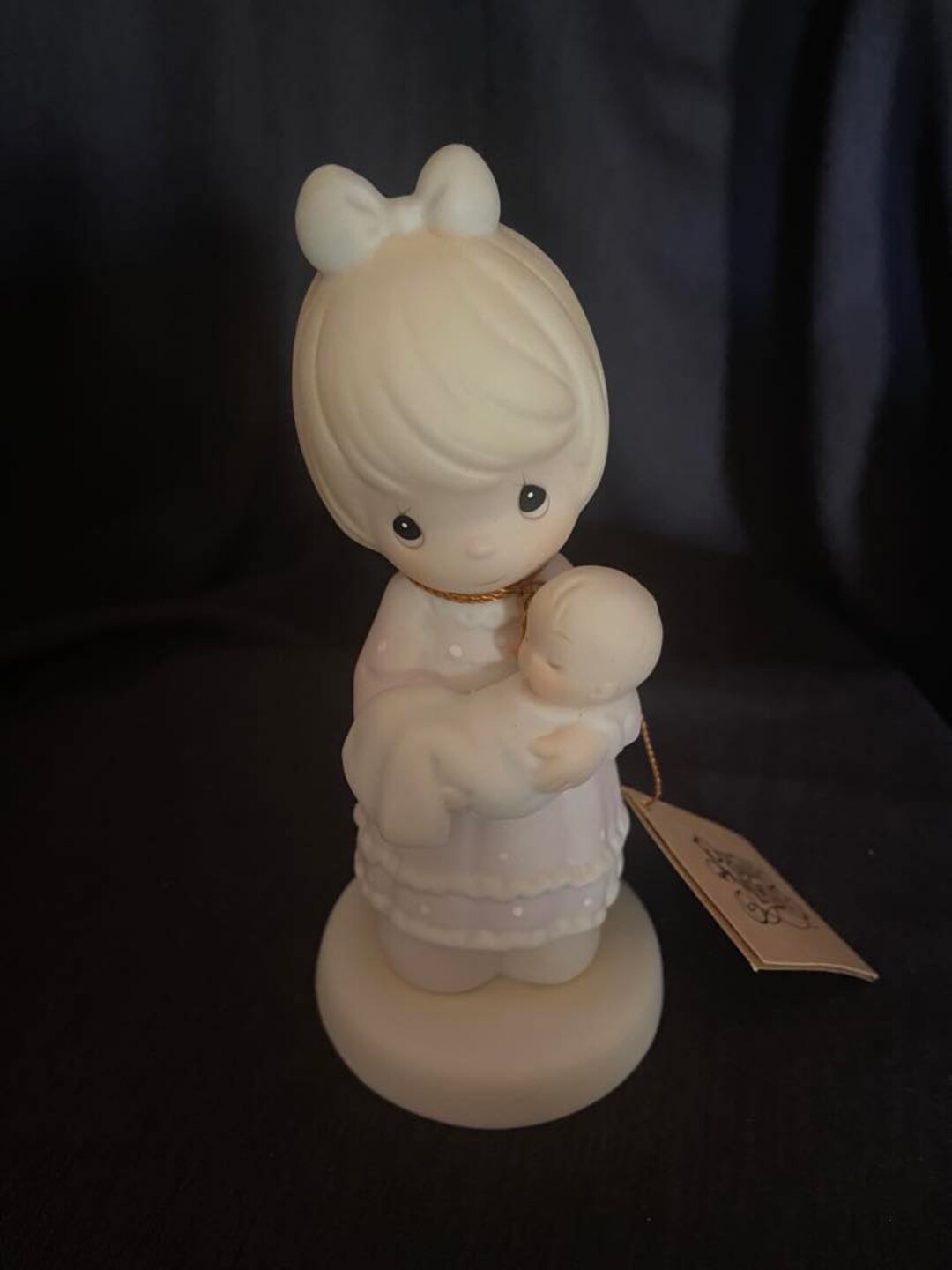 Precious Moments Figurine "a Special Delivery" - Etsy