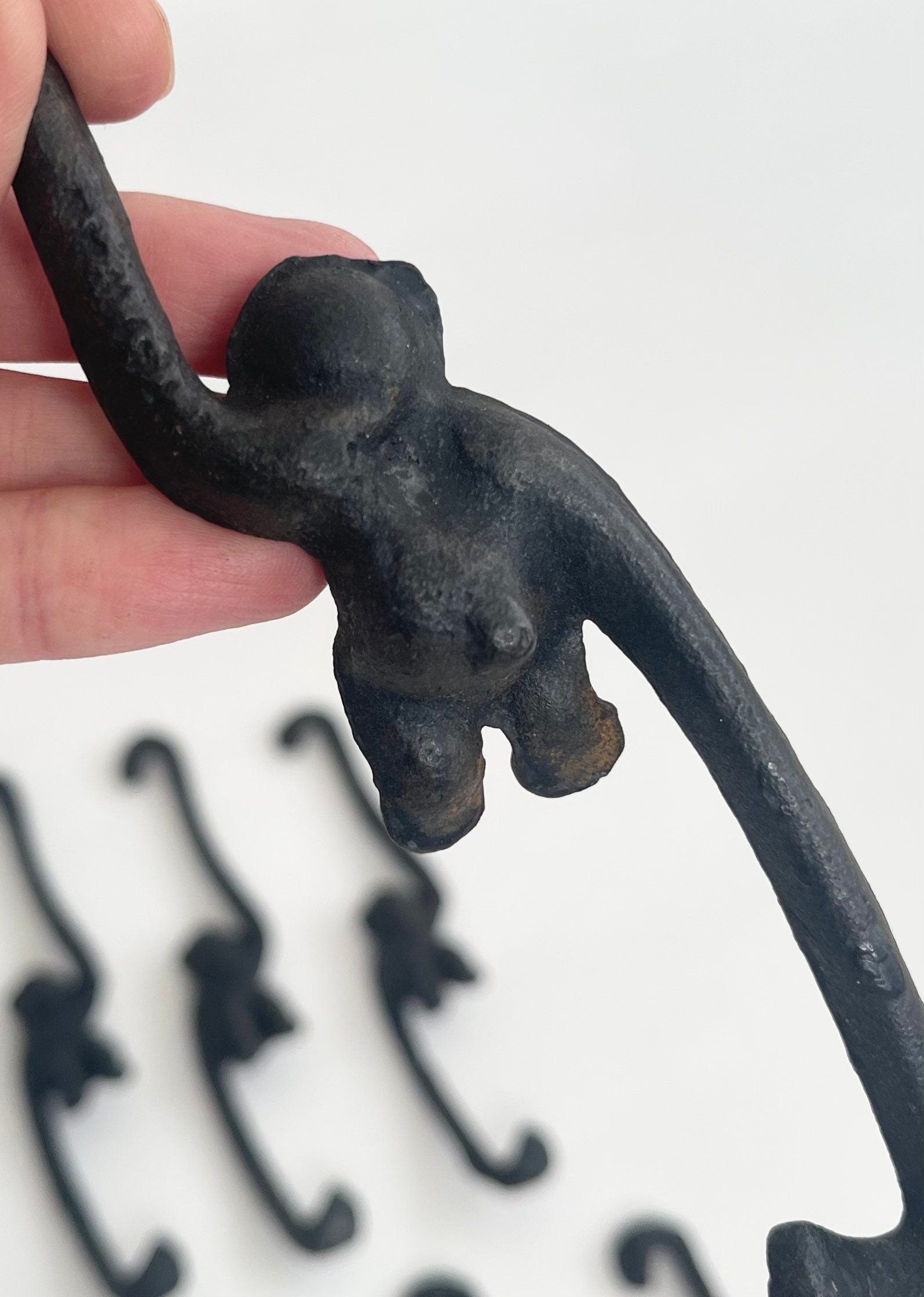 Cast Iron Monkey Hook Mid Century Made in Taiwan Interlocking Chain ...