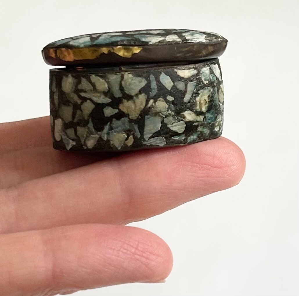 Antique Indian Snuff Box Brass with Turquoise Chip Inlay Very Old ...