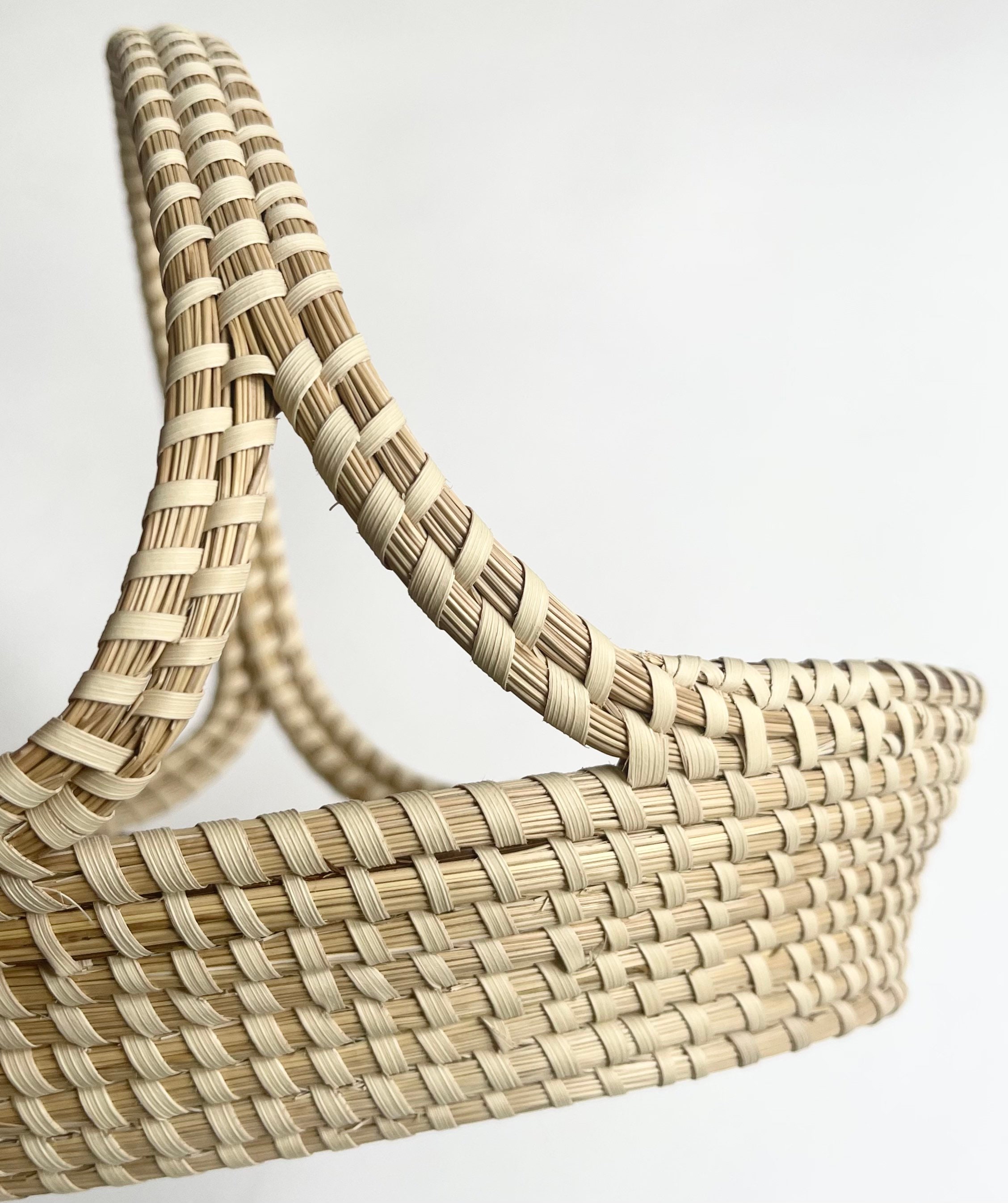 Charleston Sweetgrass Basket Signed Bea Coaxum Handle Detail Handmade ...