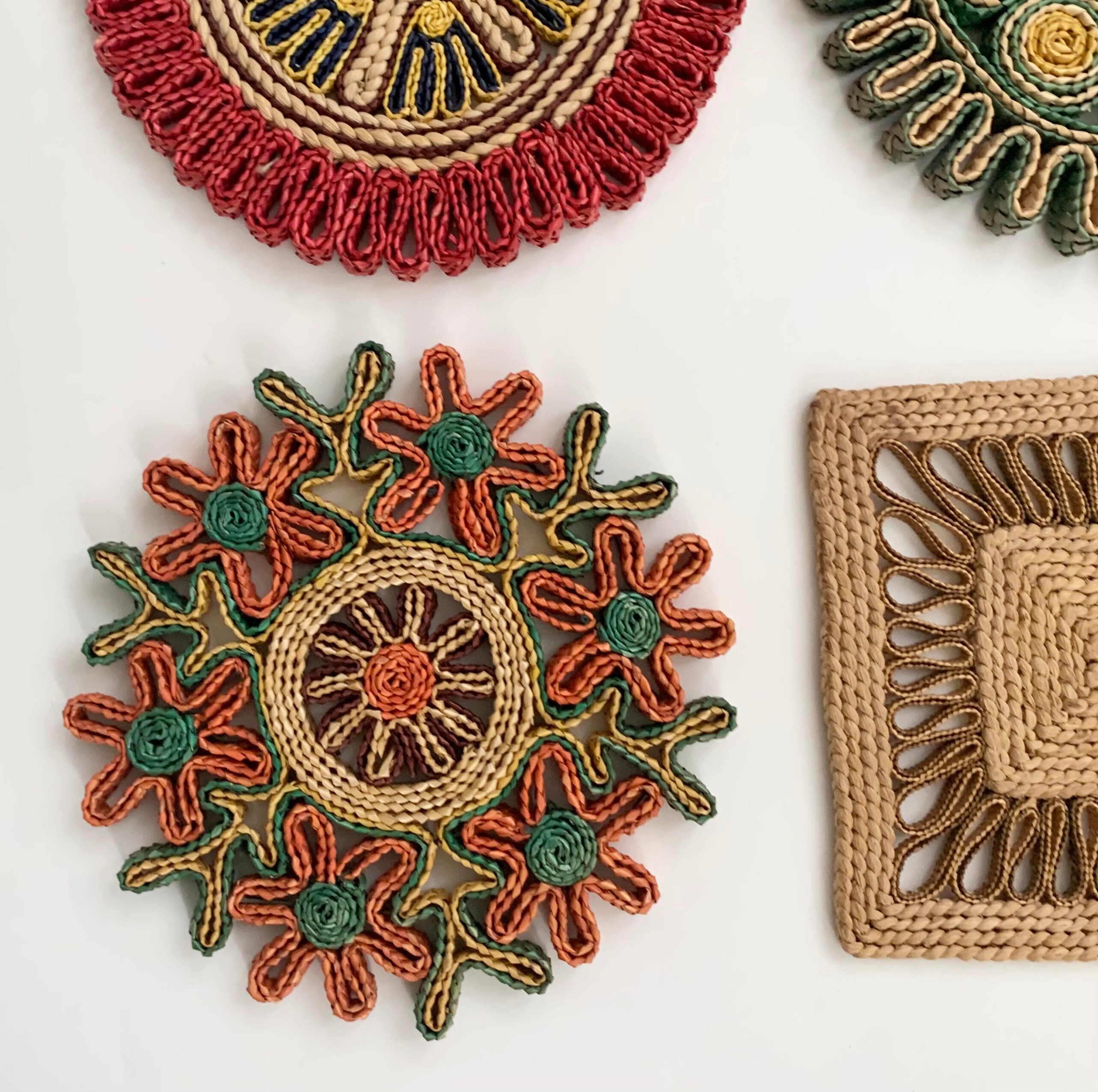 Vintage Straw Trivet Lot of 4 Trivets Round Rectangle Boho Home Design ...
